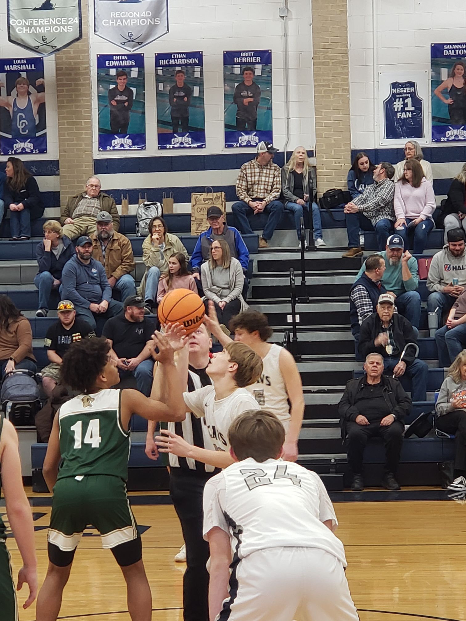 Hoops Night 🌙 on The Hill – here for the evening! – A.S.P.N on The Hill